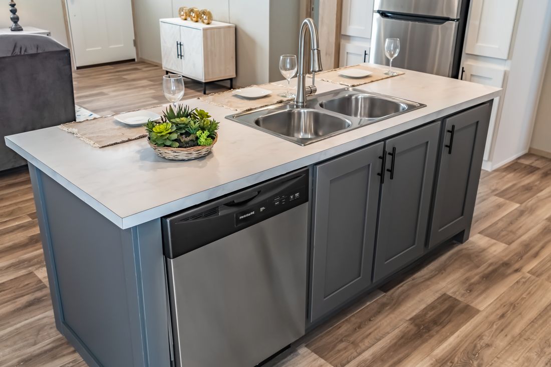 Rio By Clayton Lewistown